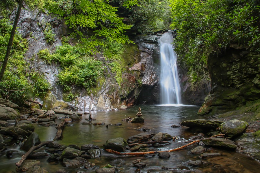 Meanderthals | Summey Cove Trail to Courthouse Falls, Pisgah National ...